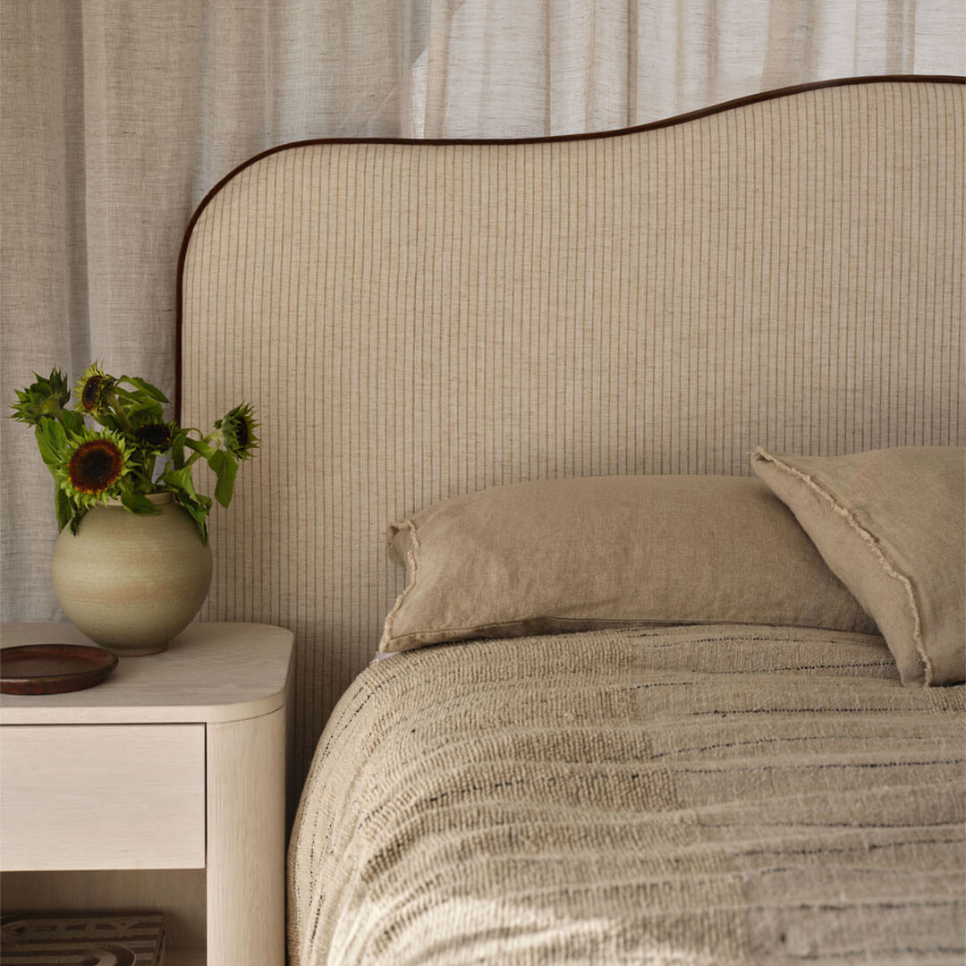 Elle Fully Upholstered Bed – ZENN DESIGN