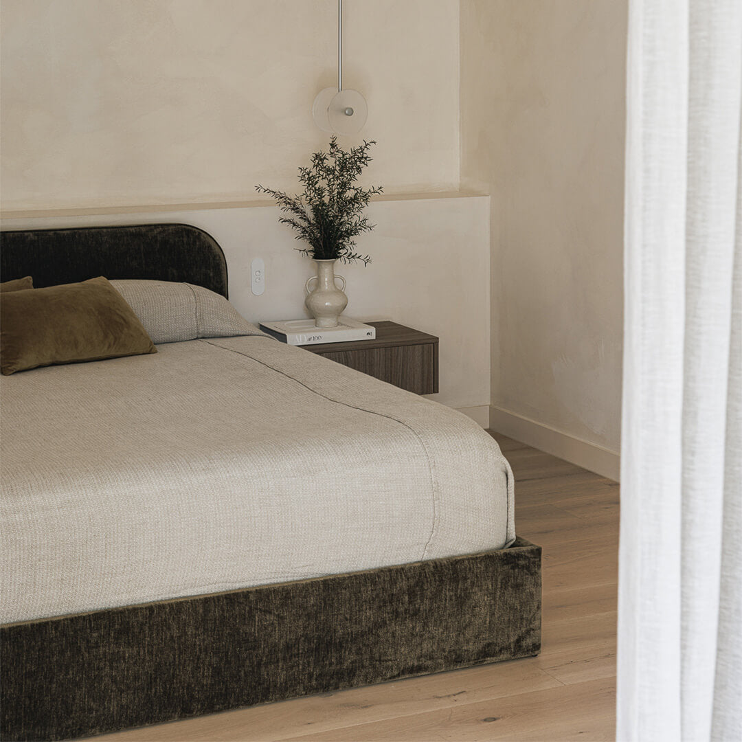 Jade Fully Upholstered Bed – ZENN DESIGN