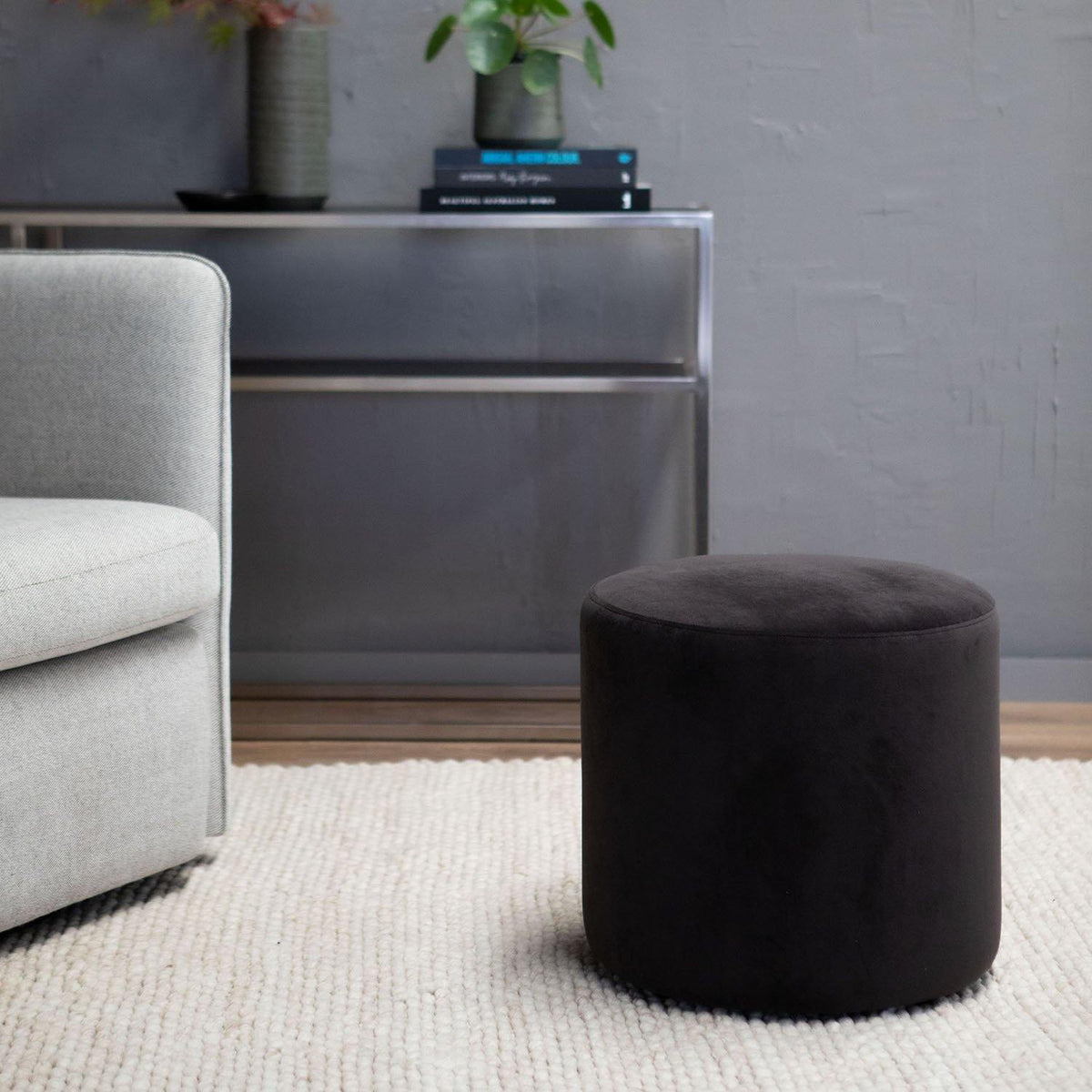 Small Round Ottoman – ZENN DESIGN